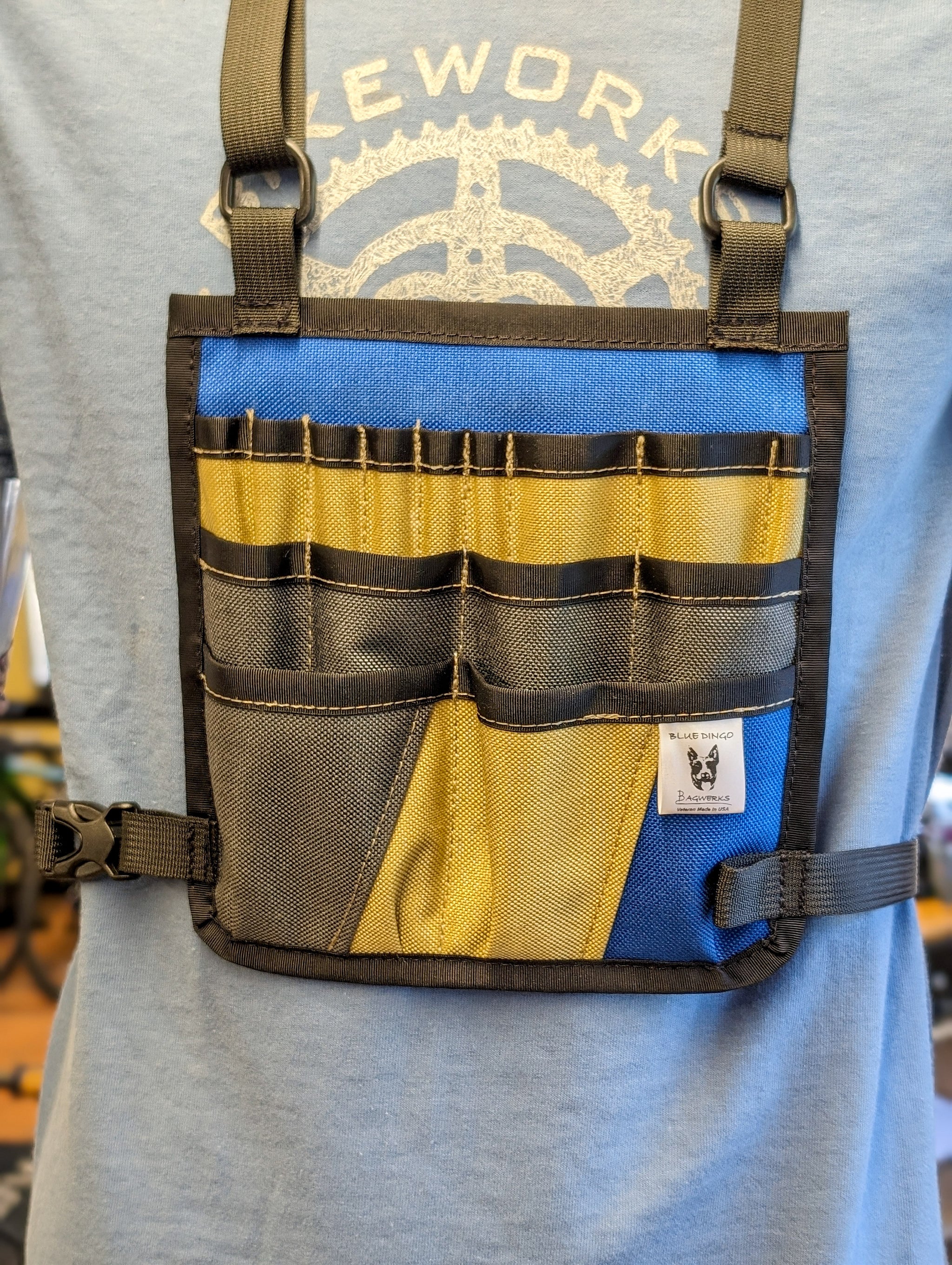 Minimalist Tool Bib – Blue Dingo Bagwerks